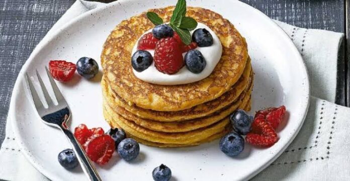 Hot cakes de avena con blueberries | Recetas de Cocina